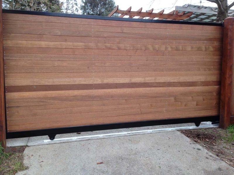 Gallery | Auron Fencing