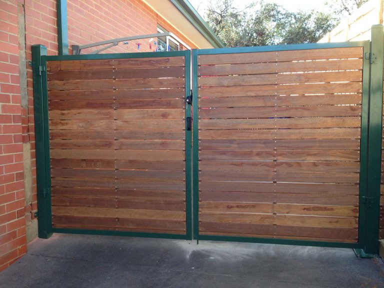 Affordable Timber Gates from Auron Fencing Melbourne » Auron Fencing